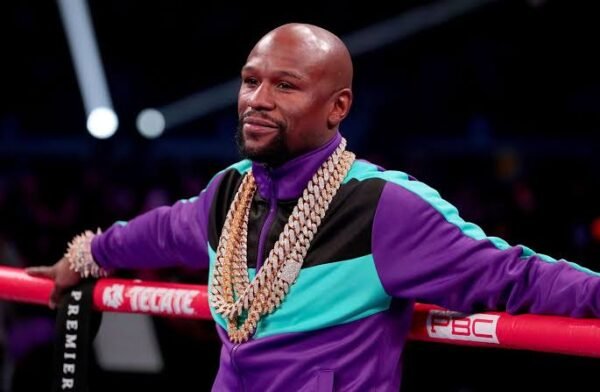Floyd Mayweather Net Worth in 2025: Is ‘Money’ Mayweather Really Going ...